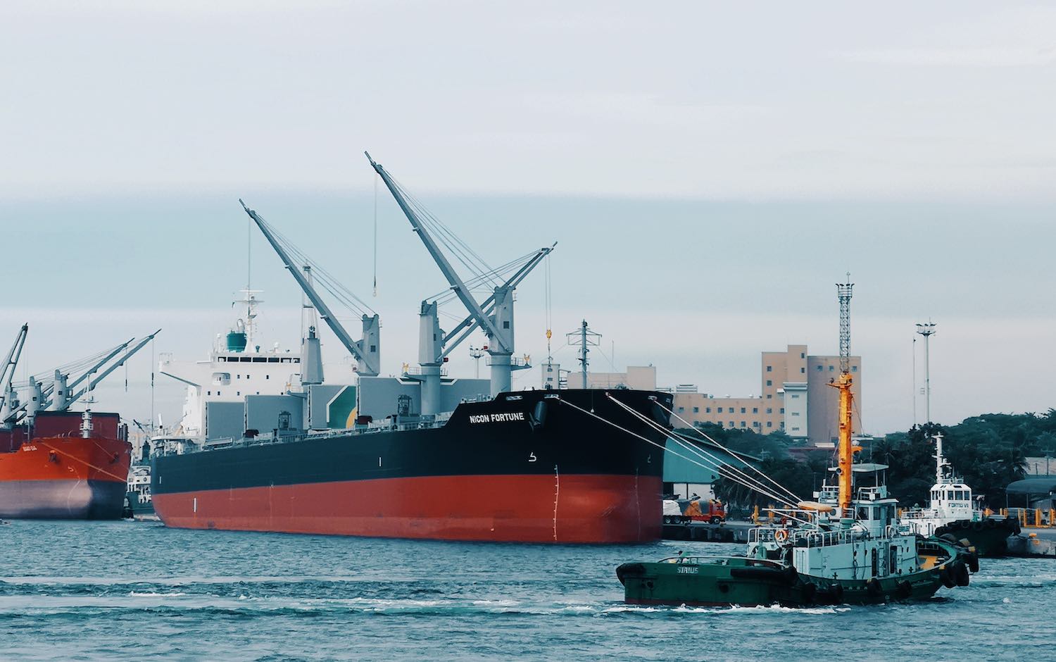 Marine Cranes & Deck Equipment Suppliers - ExportNL.com